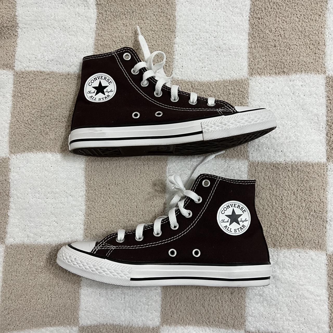 Size 3 converse Great condition never worn - Depop