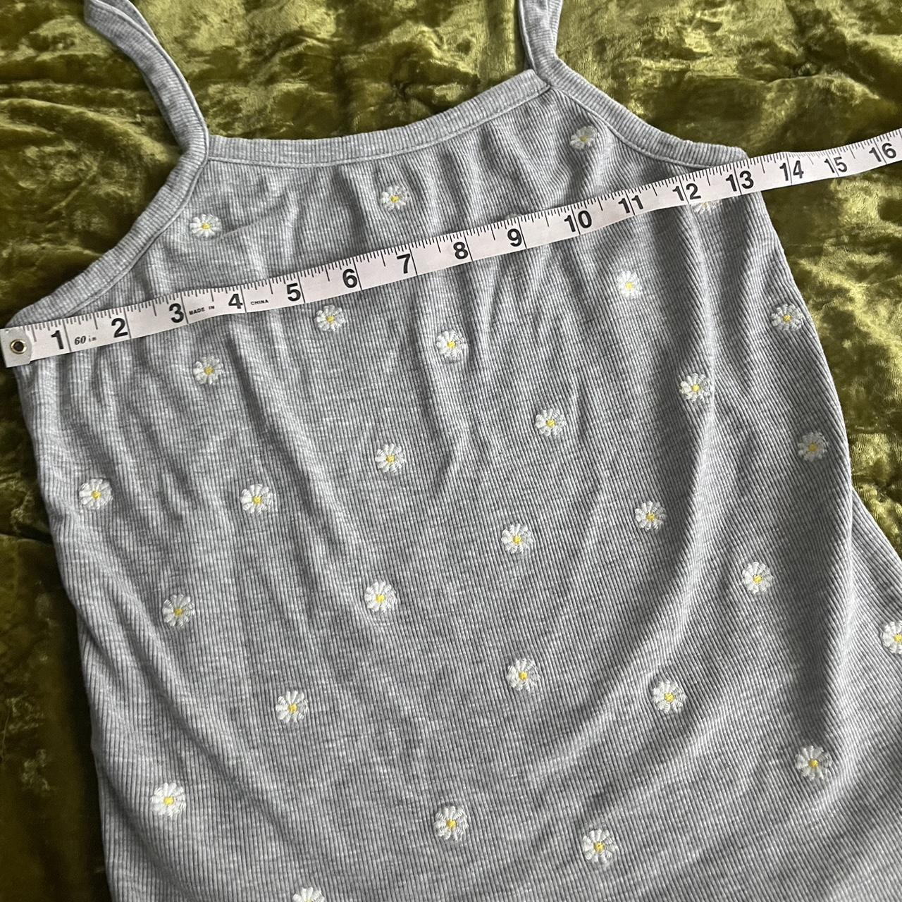 Art Class Daisy cami top • adorable top in... - Depop