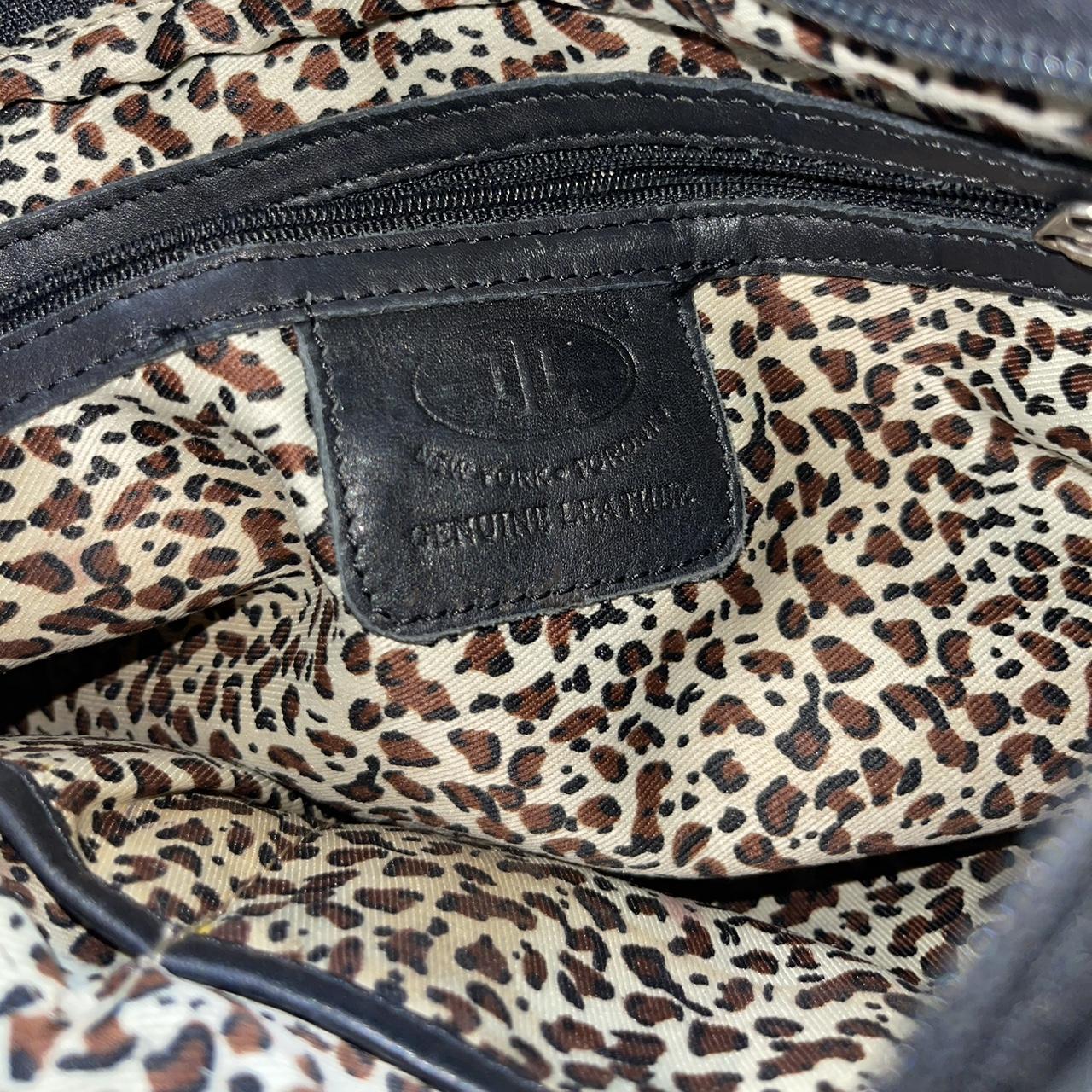 vintage iLi New York black leather shoulder purse •... - Depop