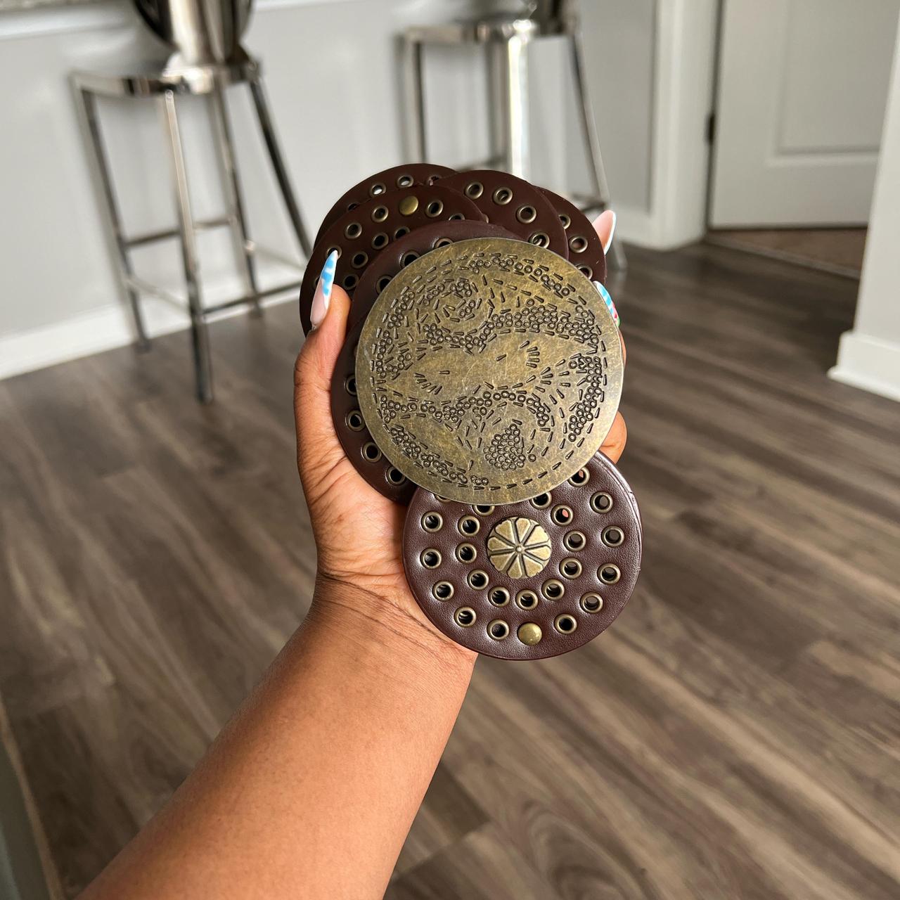 Y2K disc leather belt - Depop