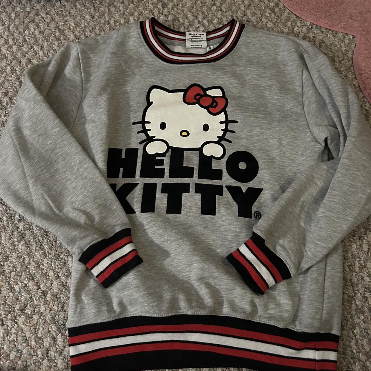 Cute grey Hello Kitty crewneck #hellokitty #sanrio - Depop
