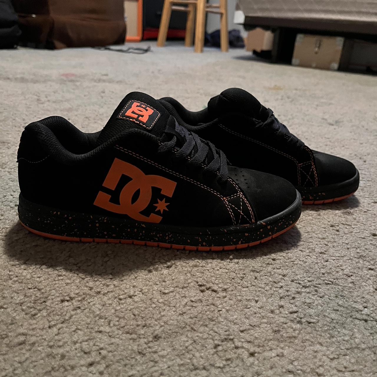 Orange and black men’s size 6 DC’s. Well worn with... - Depop