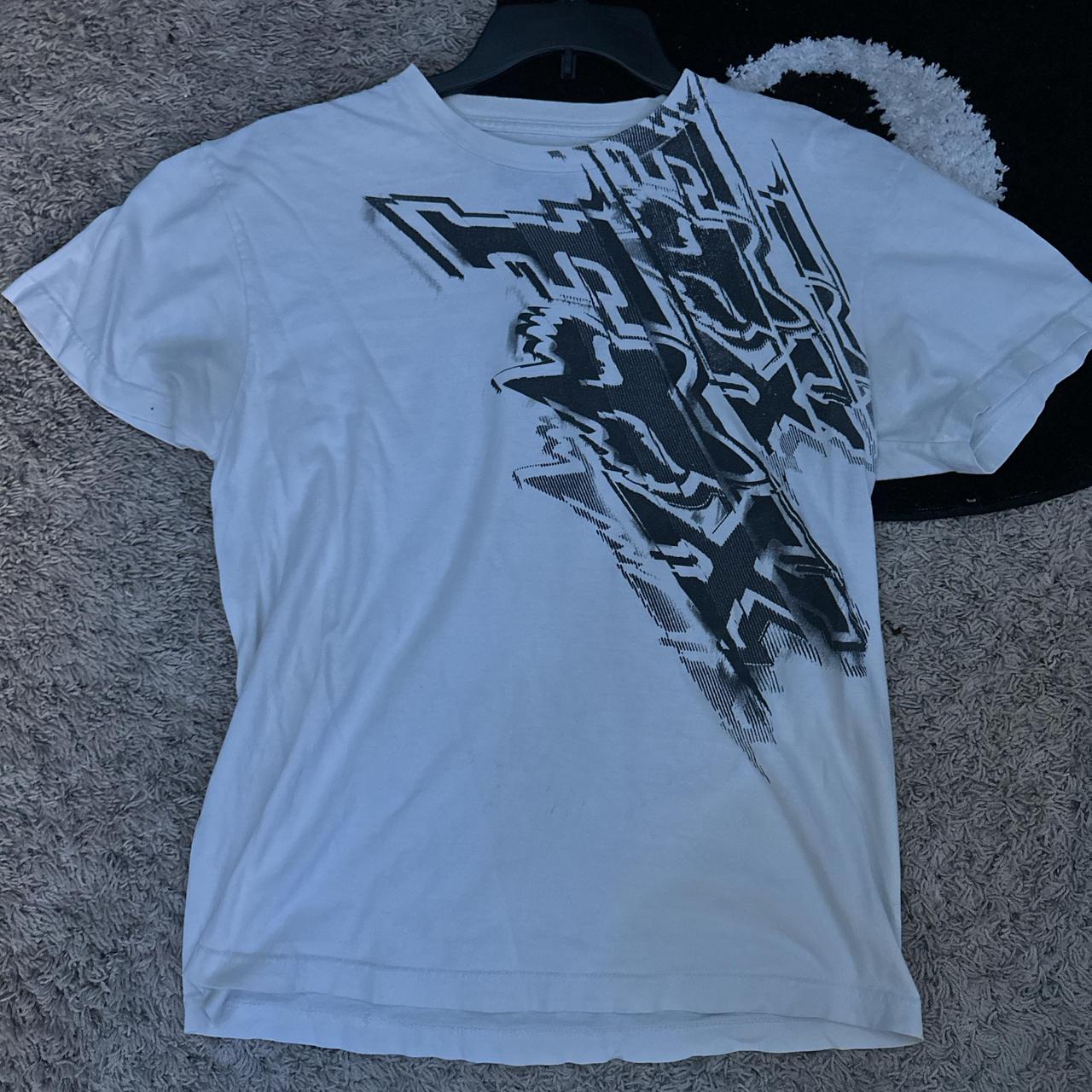 VINTAGE FOX Y2K SHIRT cool print hmu w any... - Depop