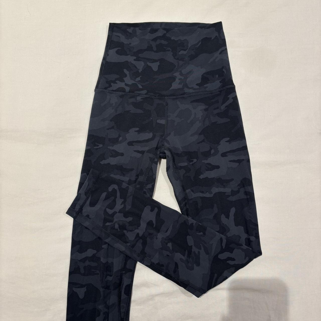 Lululemon high rise align leggings - Lululemon size 6 | Depop