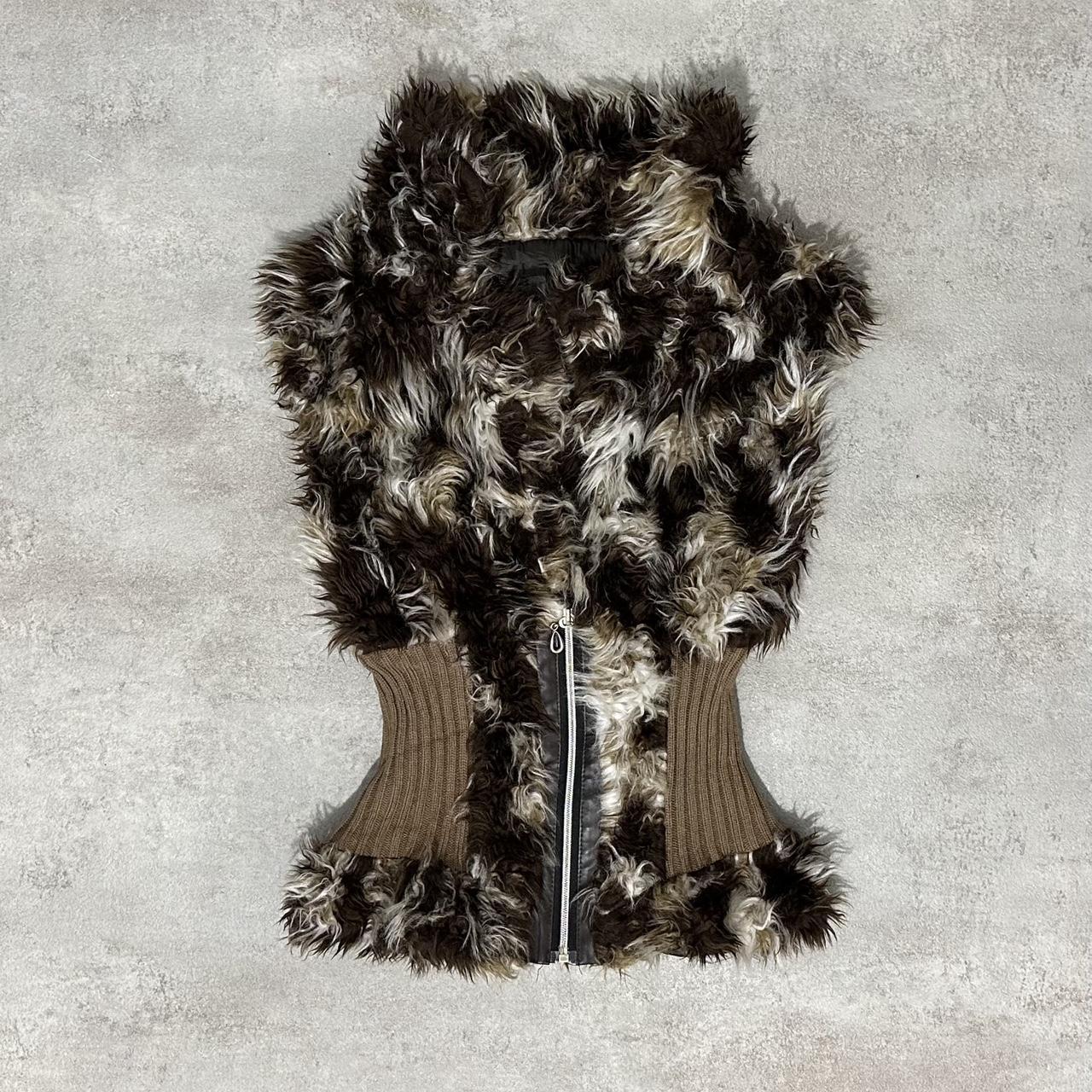 DM BEFORE BUYING‼️ Insane vintage fur vest with... - Depop