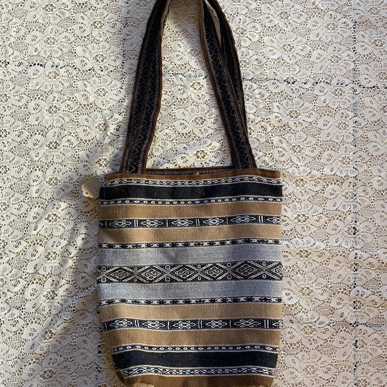 Large earthy tote. Made in Peru. Perfect fall tote... - Depop