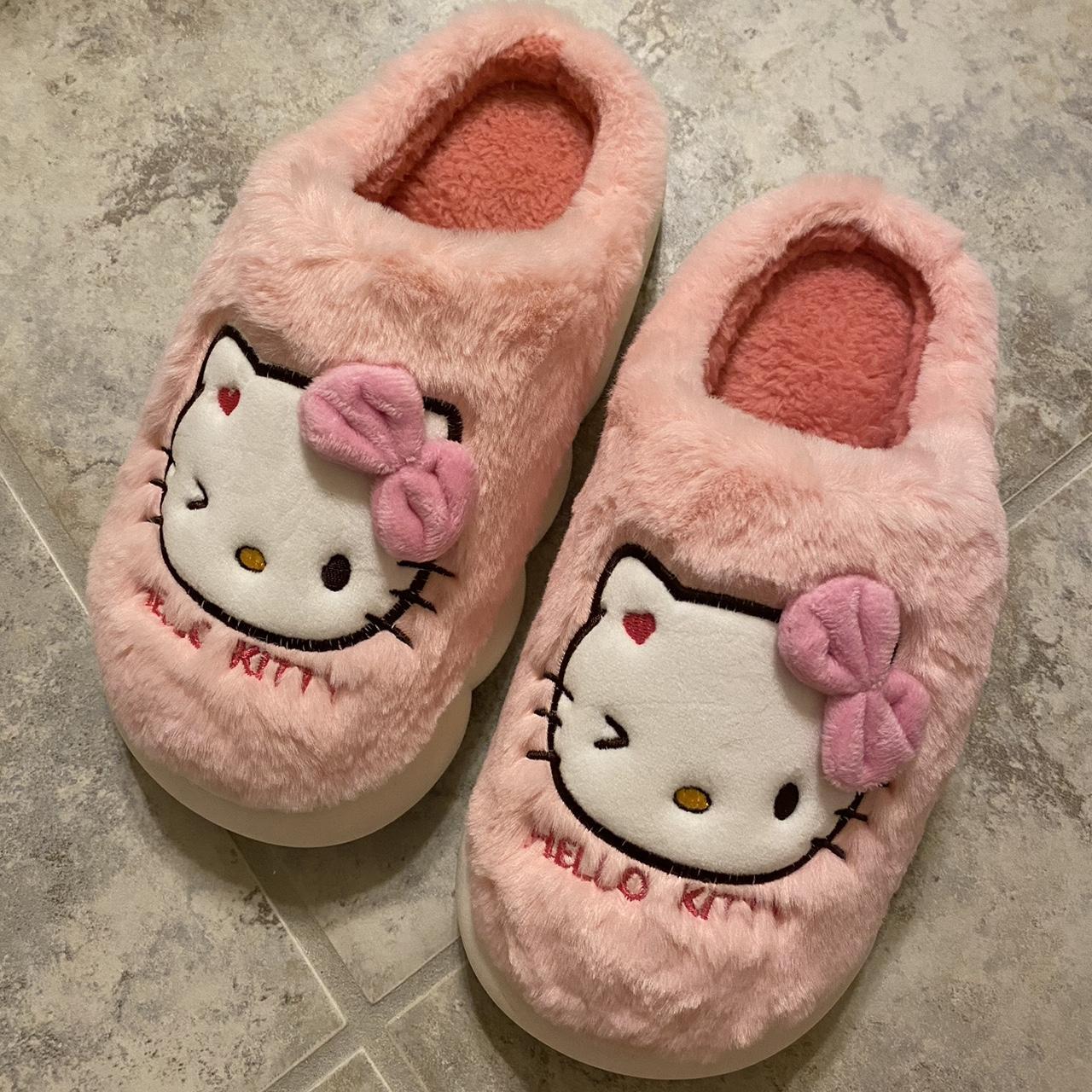 Hello Kitty Women's Pink Slippers | Depop
