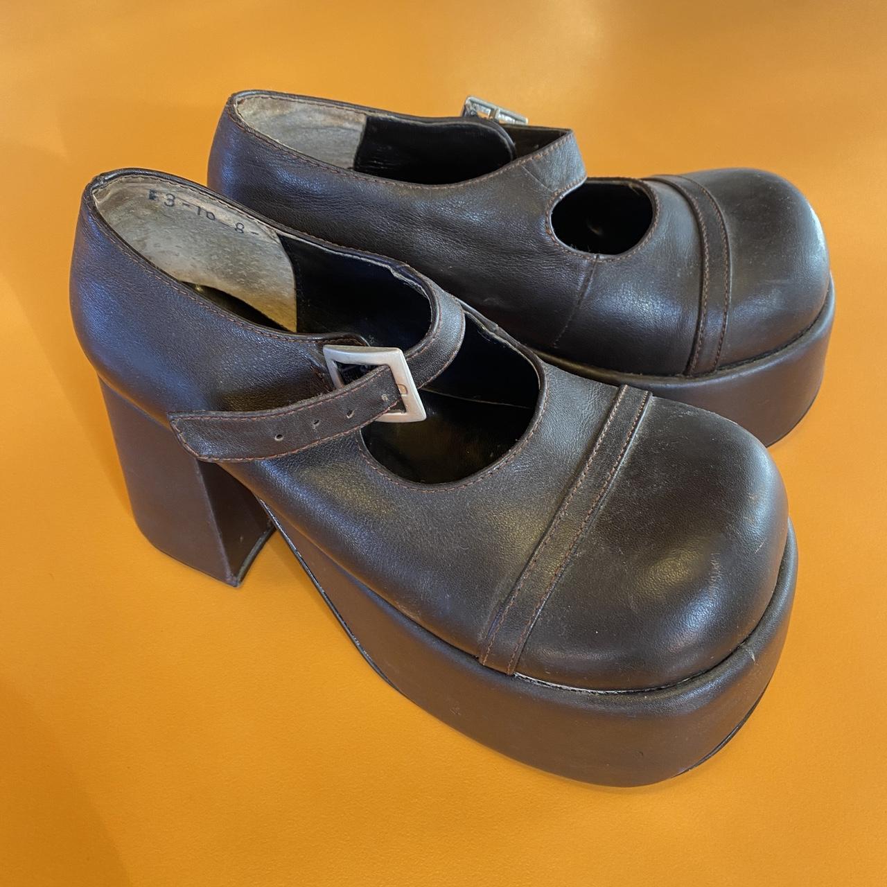 SIZE 37 RARE and AMAZING! Super cute and clompy... - Depop