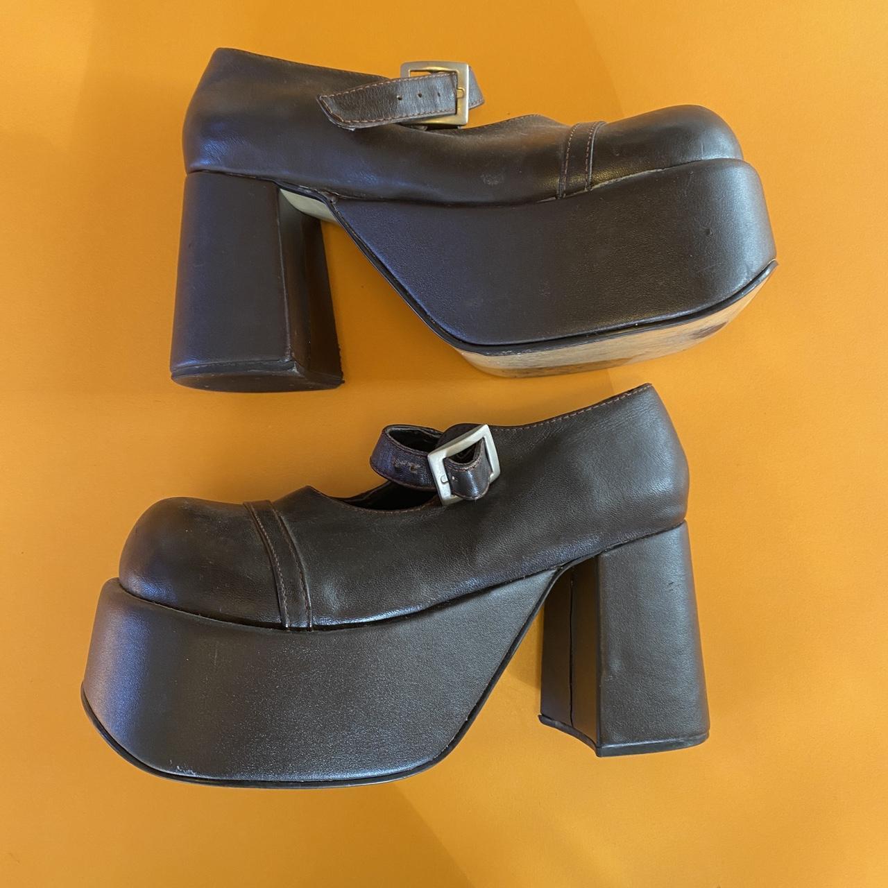 SIZE 37 RARE and AMAZING! Super cute and clompy... - Depop