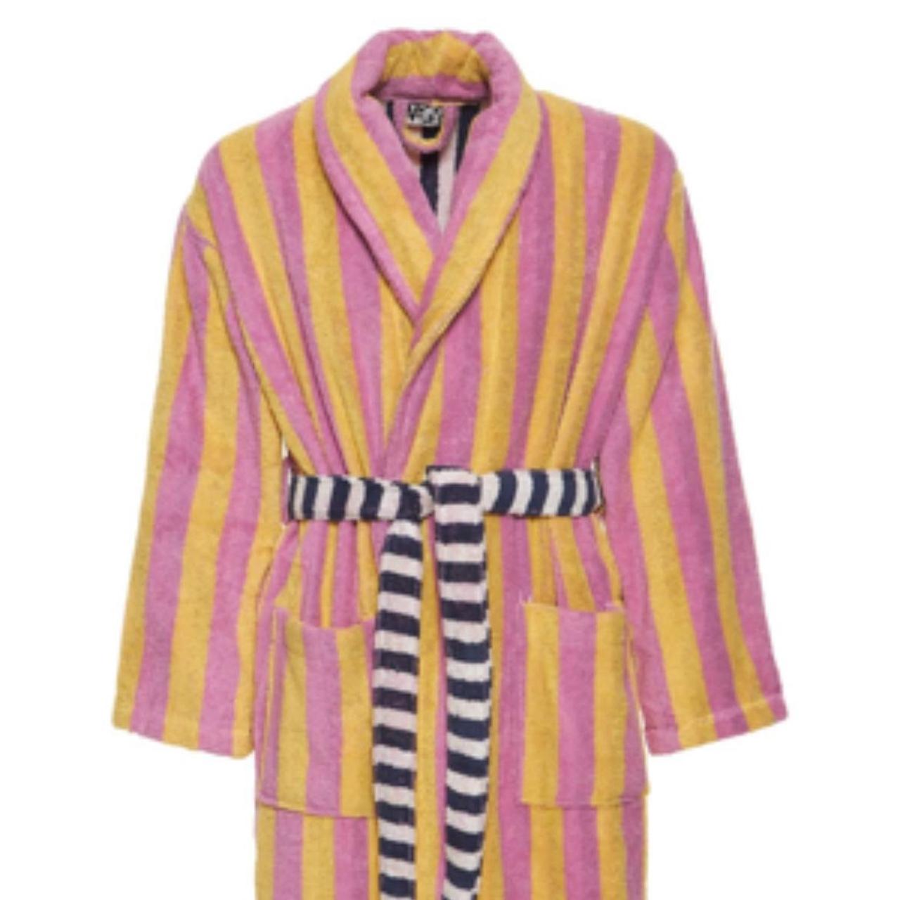 Dusen Dusen robe in grapefruit. Size small. Worn... - Depop