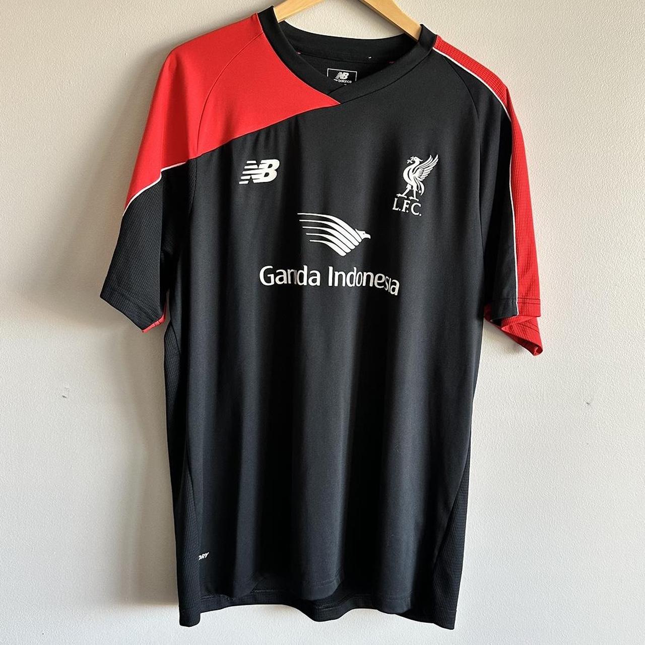 Liverpool FC Training Top Size 2XL Excellent... - Depop