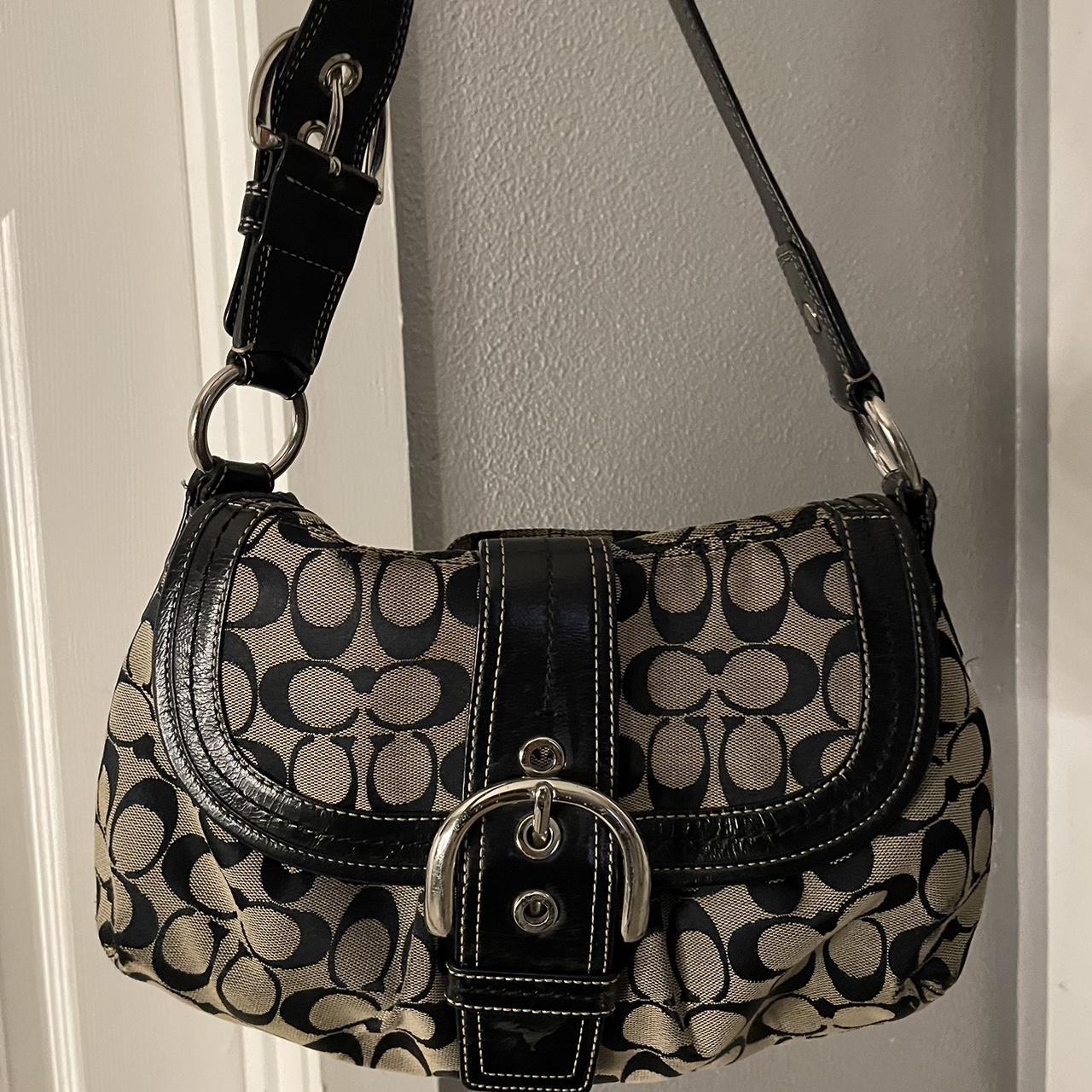 Cute coach shoulder bag •~• - Depop