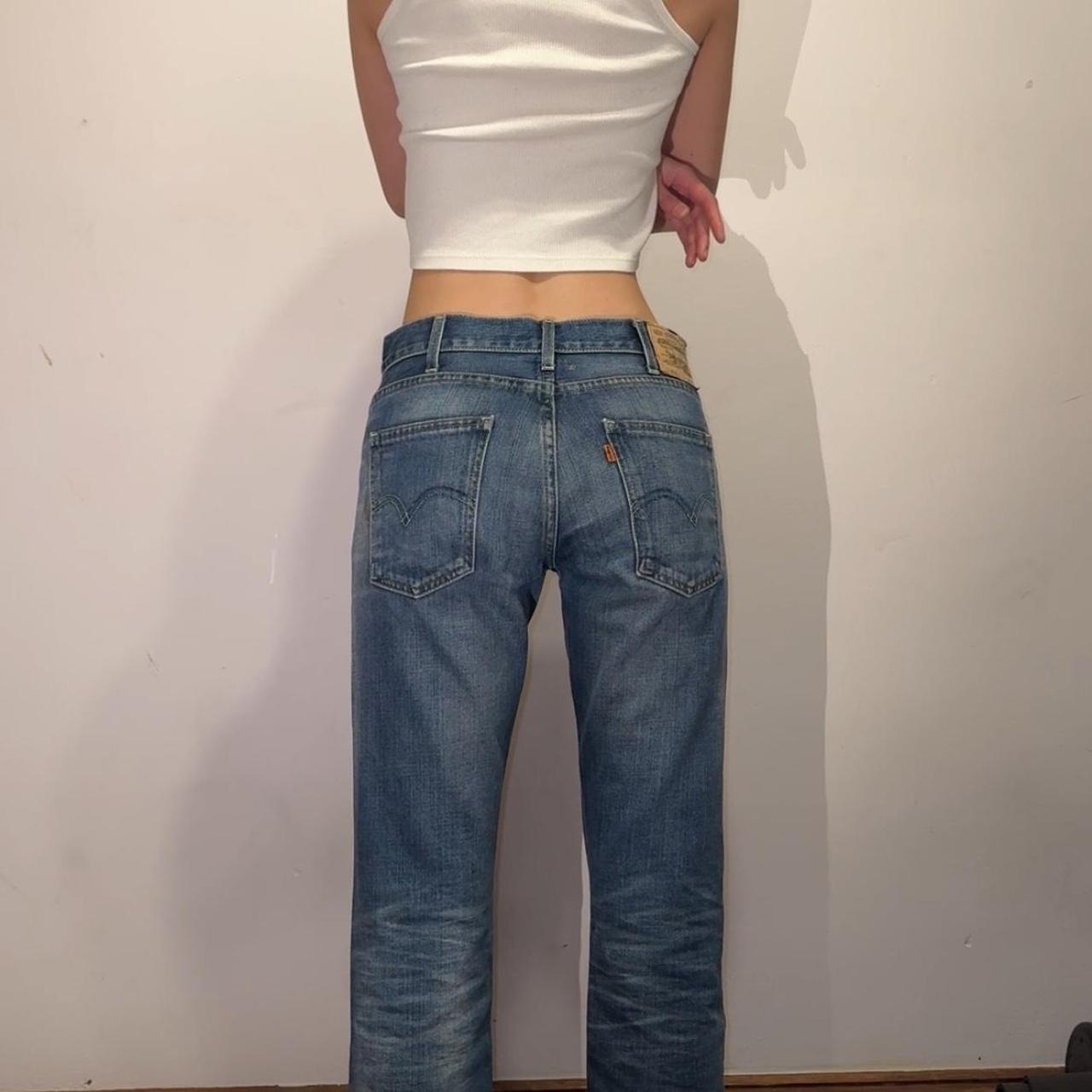 Super flattering Levi’s jeans thrifted in... - Depop