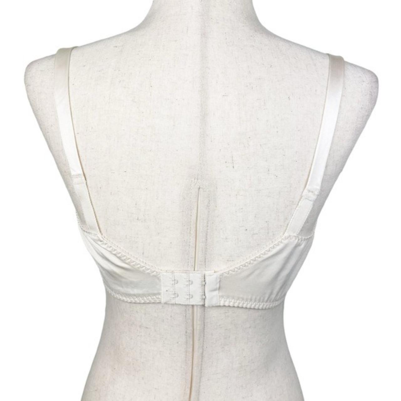 Vintage 1980s 90s Maidenform Sweet Nothings Bra 6918... - Depop