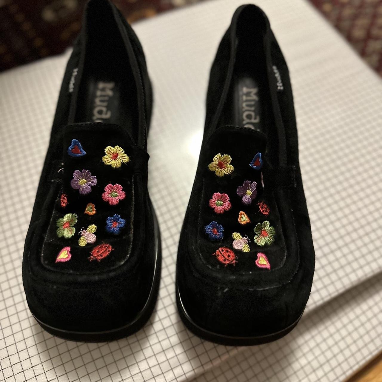vintage Y2k mudd platform loafers Cutest embroidery... - Depop