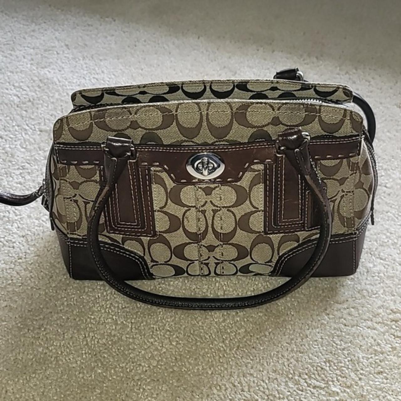 Coach Vintage Hampton Signature Handbag... - Depop