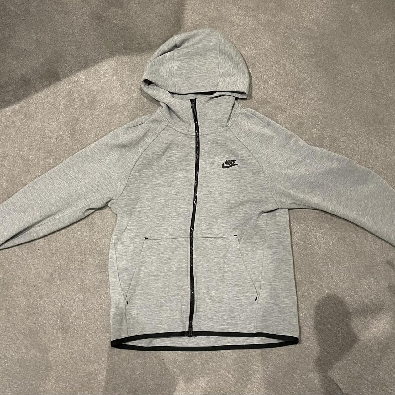 Nike tech fleece old season grey - small Good... - Depop