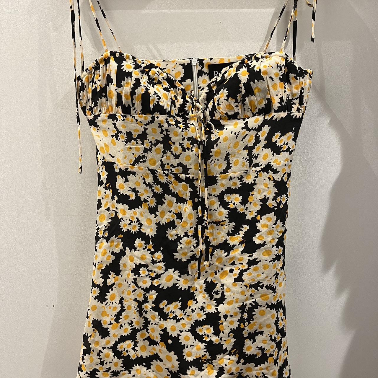 Réalisation Par Women's Black and Yellow Dress | Depop