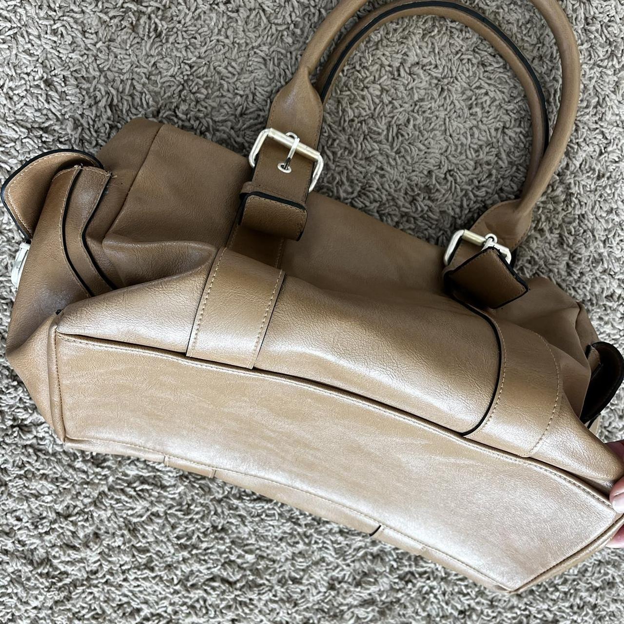 Insane y2k tan cargo bag! Literally the cutest color... - Depop