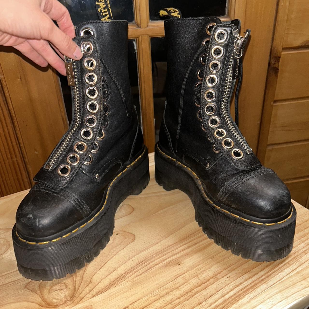 Doc Martens Sinclair Hi MAX PLATFROMS!!! US size 5... - Depop