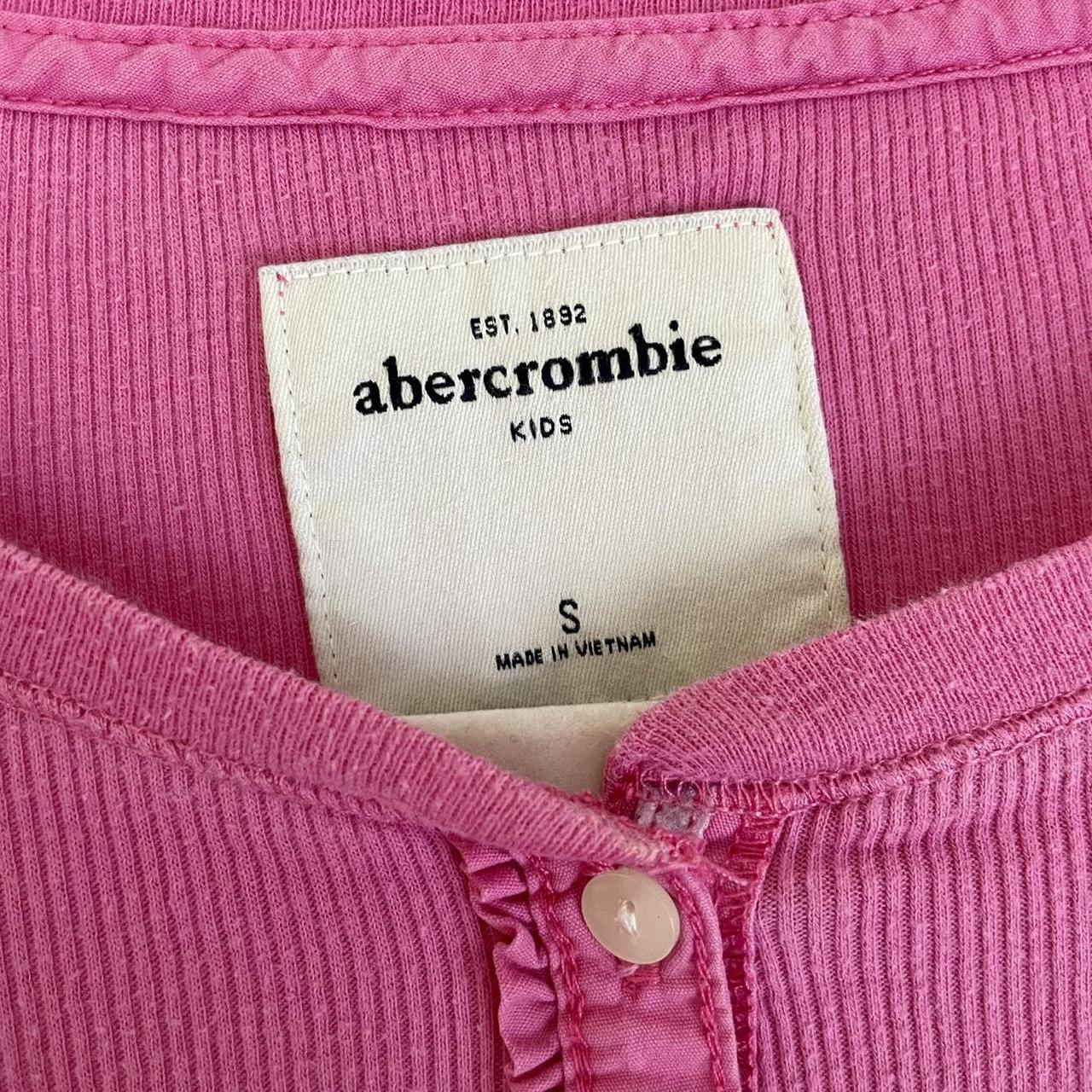 Abercrombie & Fitch Women's Pink T-shirt | Depop