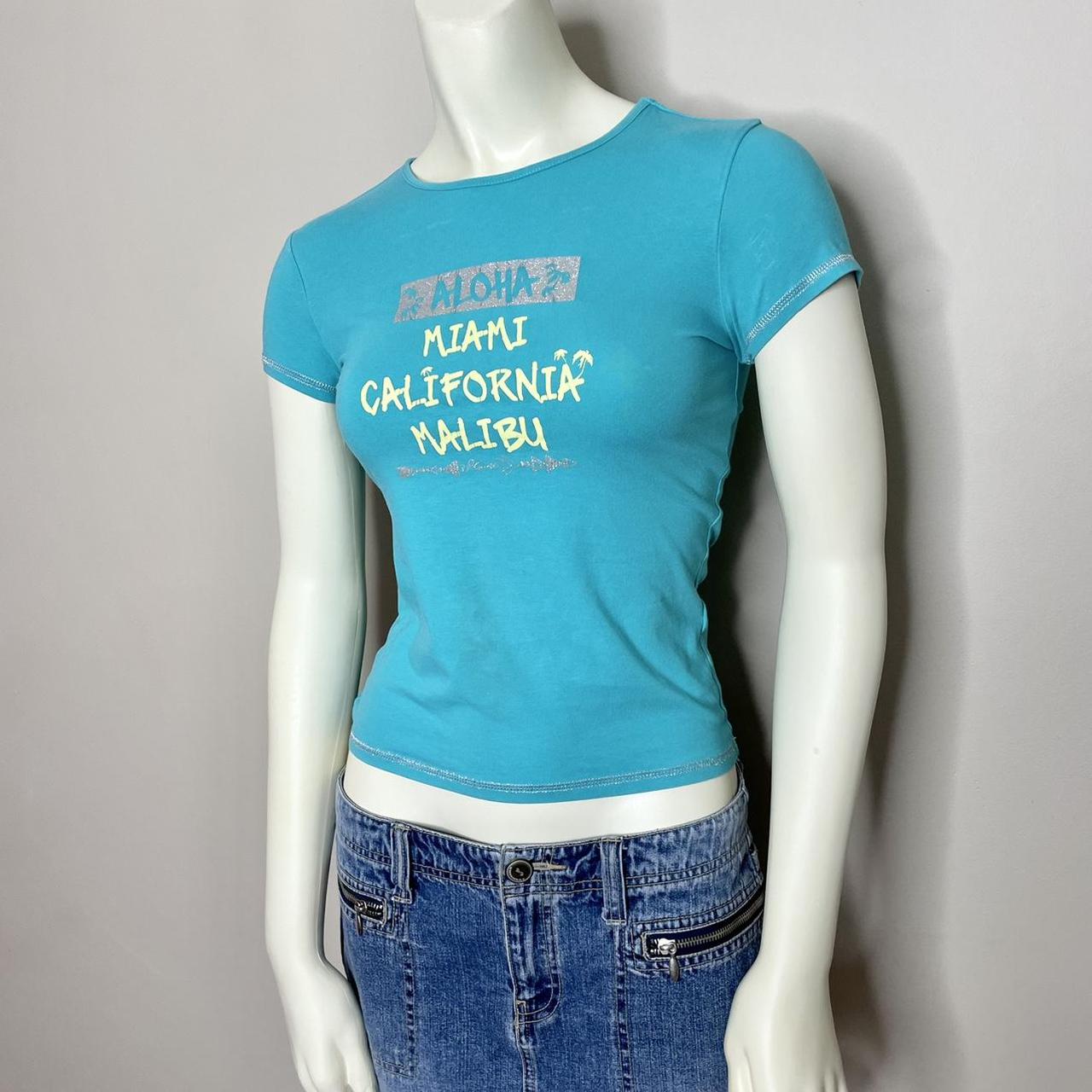 Vintage 2000s turquoise tropical tee by 3... - Depop