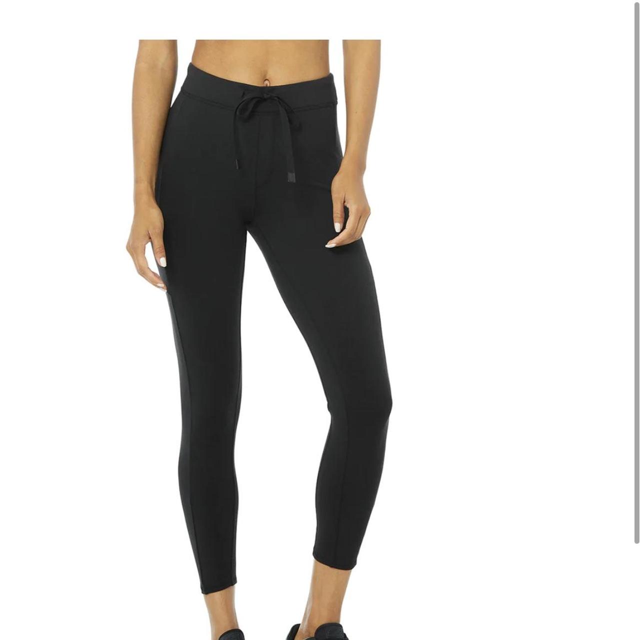 Alo yoga pants Free shipping! worn once black 7/8... - Depop