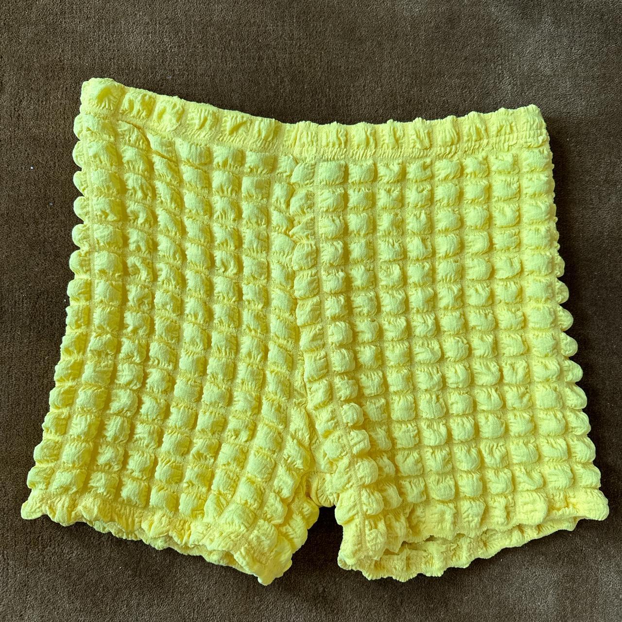 Yellow bubble shorts 🩳 Size L (fits like M) - Depop