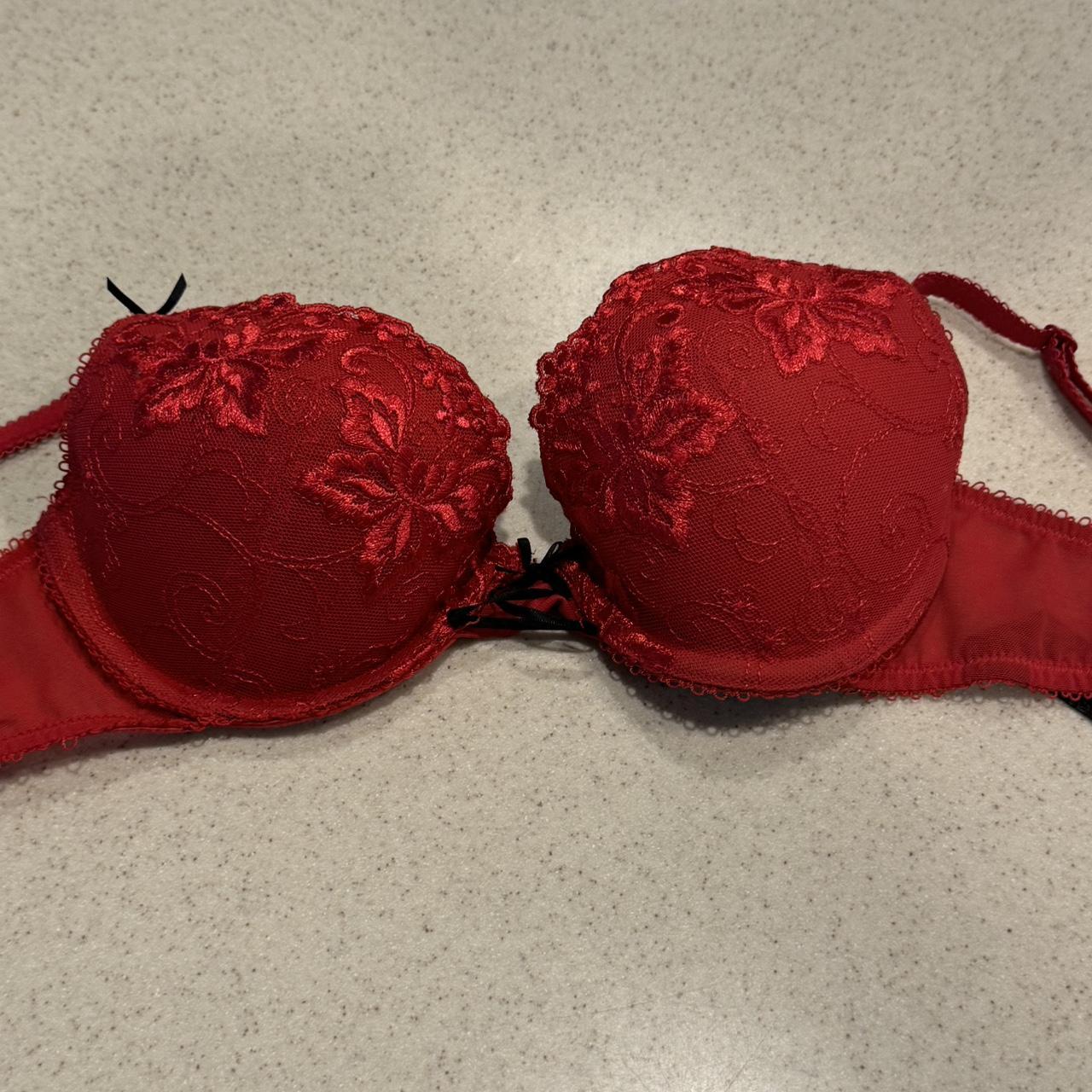 super cute red bra size 34 B - Depop