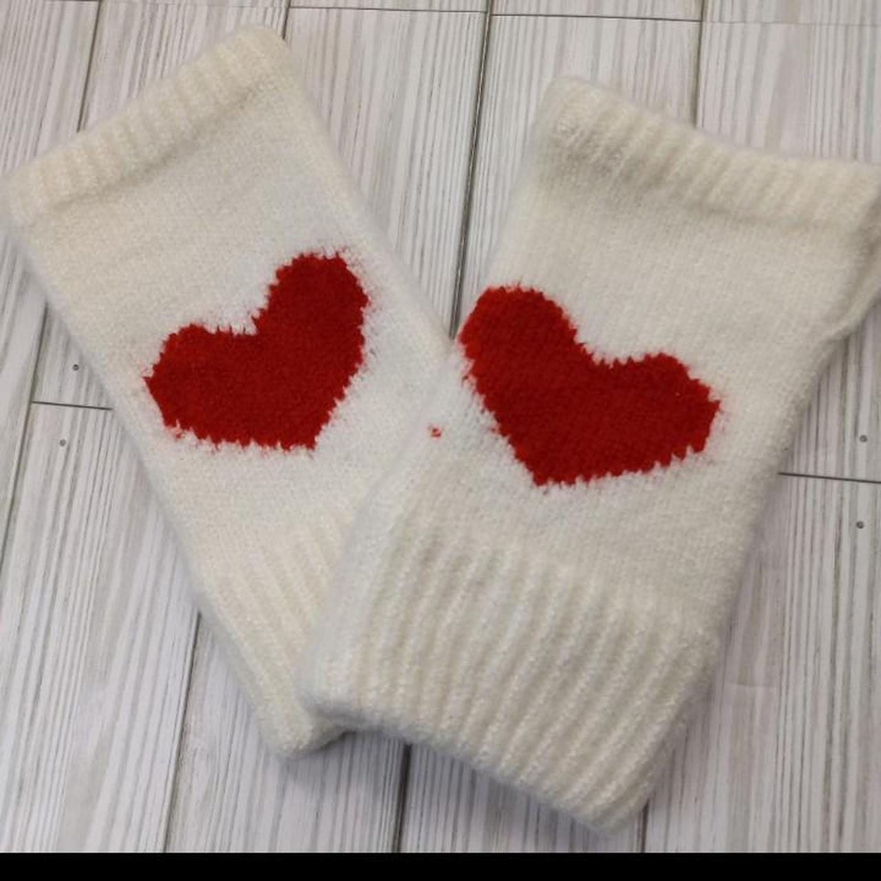 Torrid Knit Fingerless Heart Gloves Brand new with... - Depop
