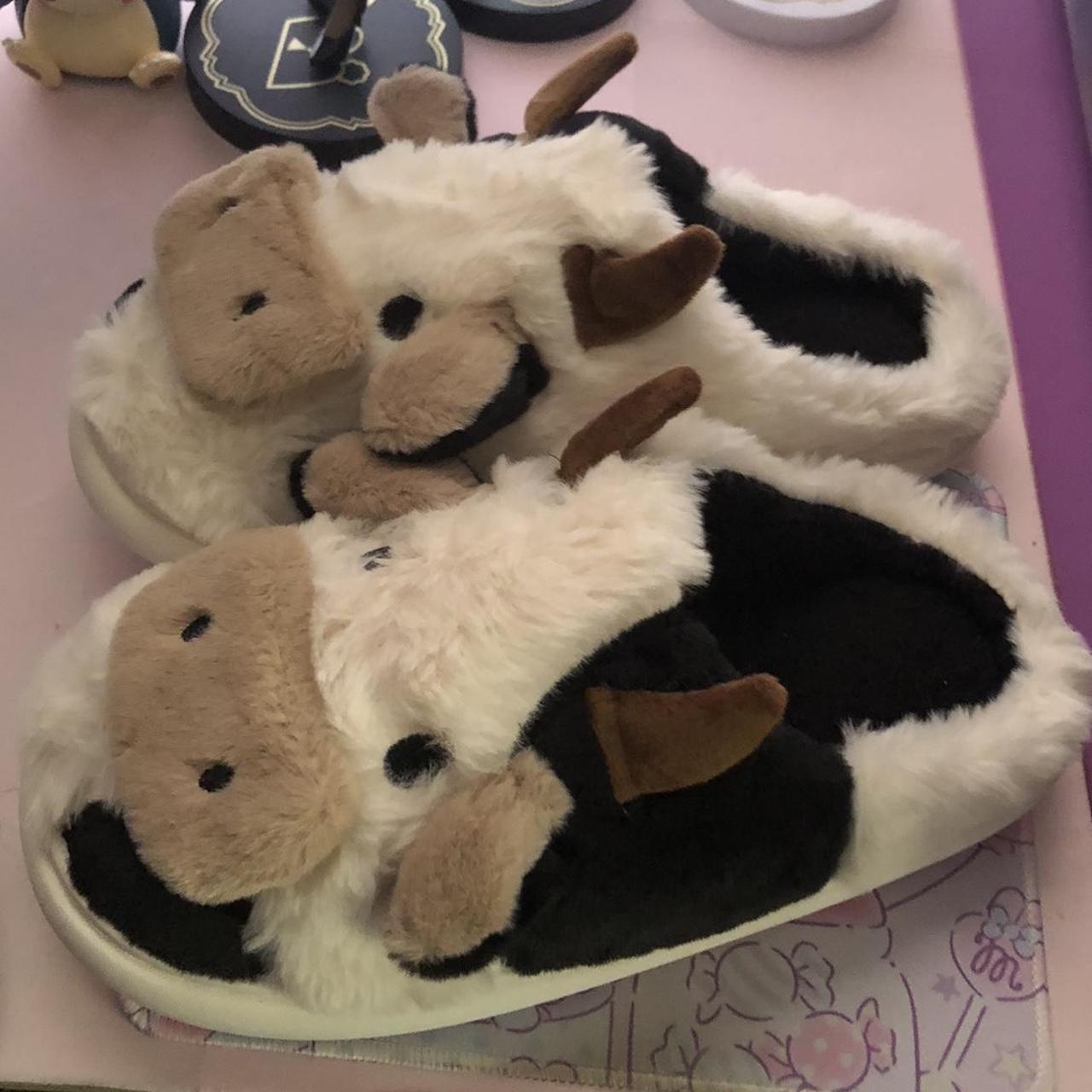 Hot Topic Women's multi Slippers | Depop