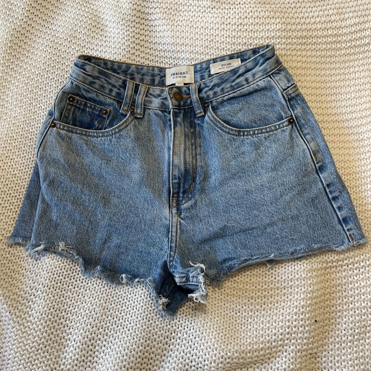 Insight denim shorts ~ size small ~ perfect condition - Depop