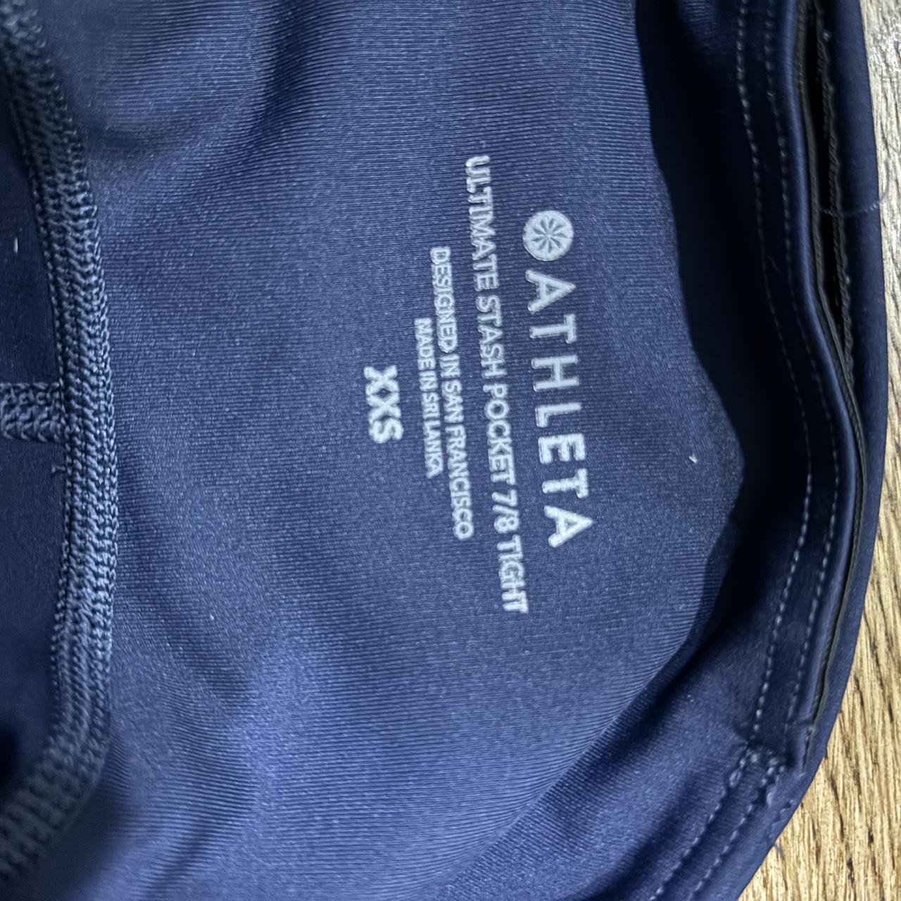 Athleta Navy blue leggings size XXS - Depop