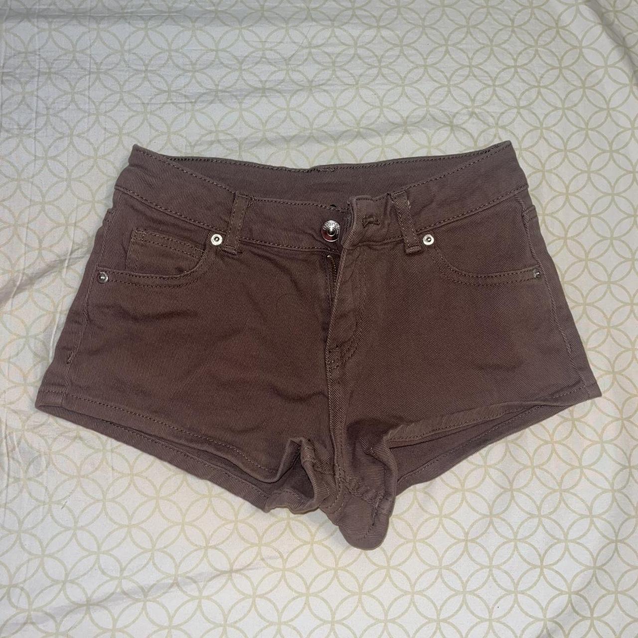 BROWN SHORTS they go up pretty high, like if it’s 1... - Depop