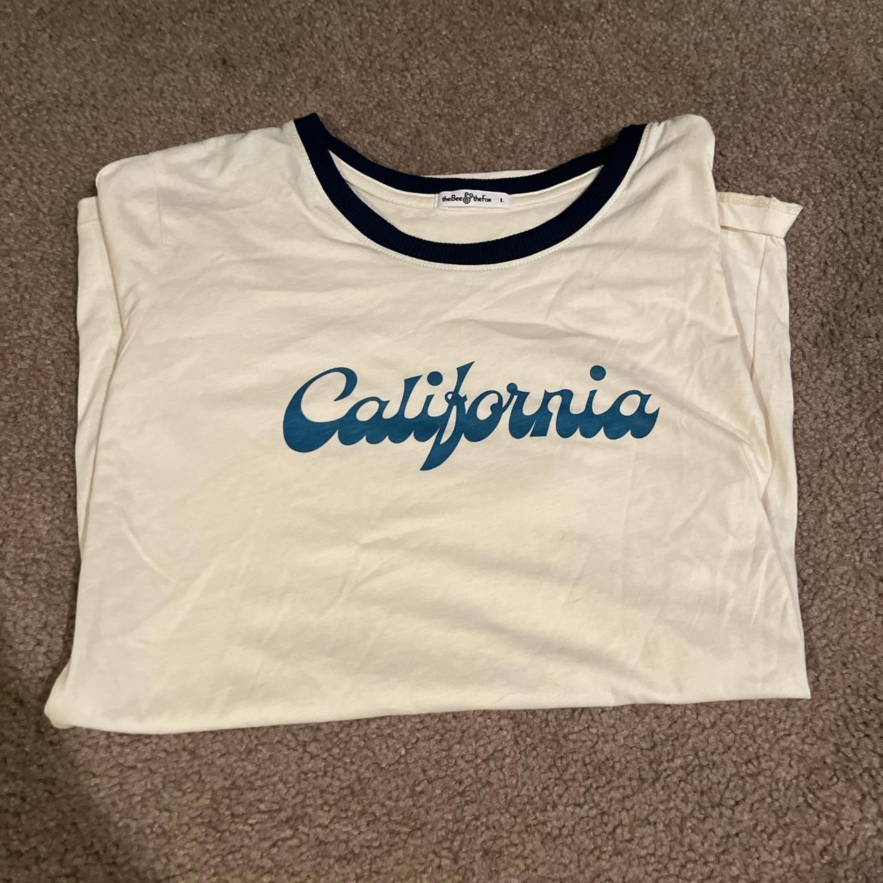 The bee & the fox California tee -size L but fits... - Depop
