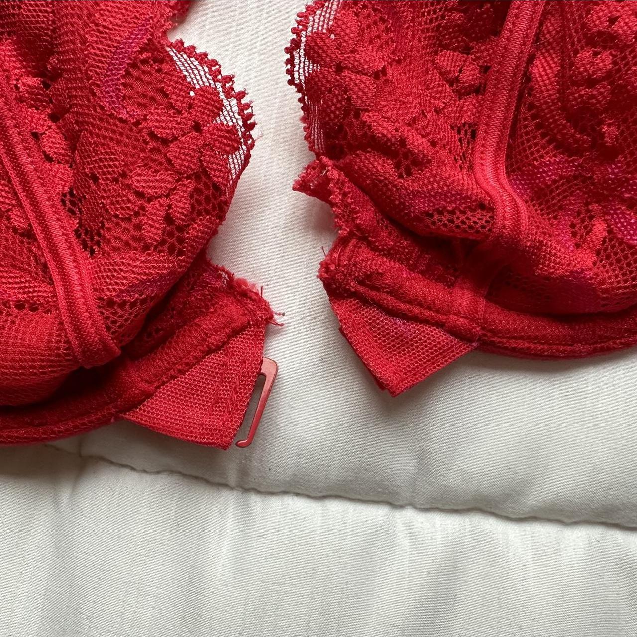 Vintage Y2k Victorias Secret Red Lace Push Up Bra Depop