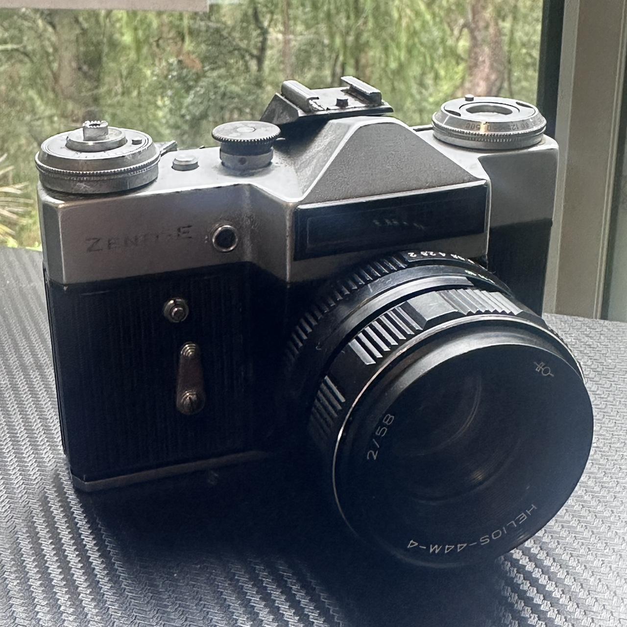 Zenit E 35mm film camera with the famous Helios 44-4... | Depop