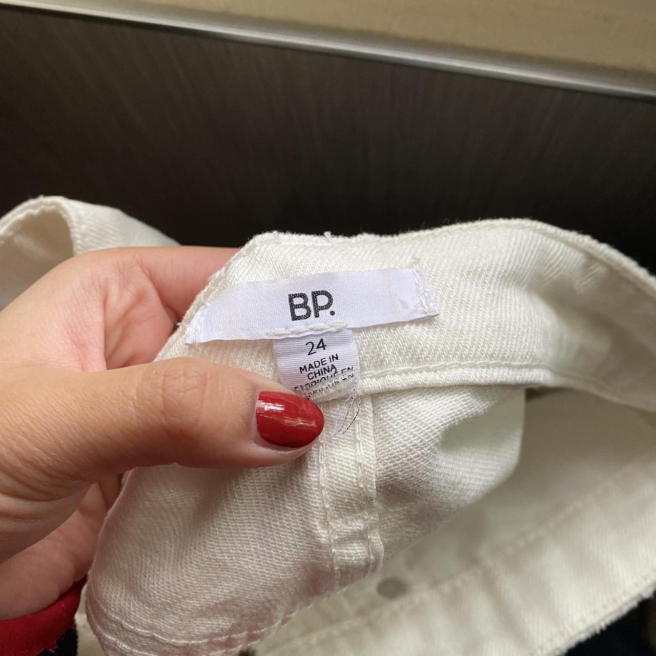 BP Women's White Shorts | Depop