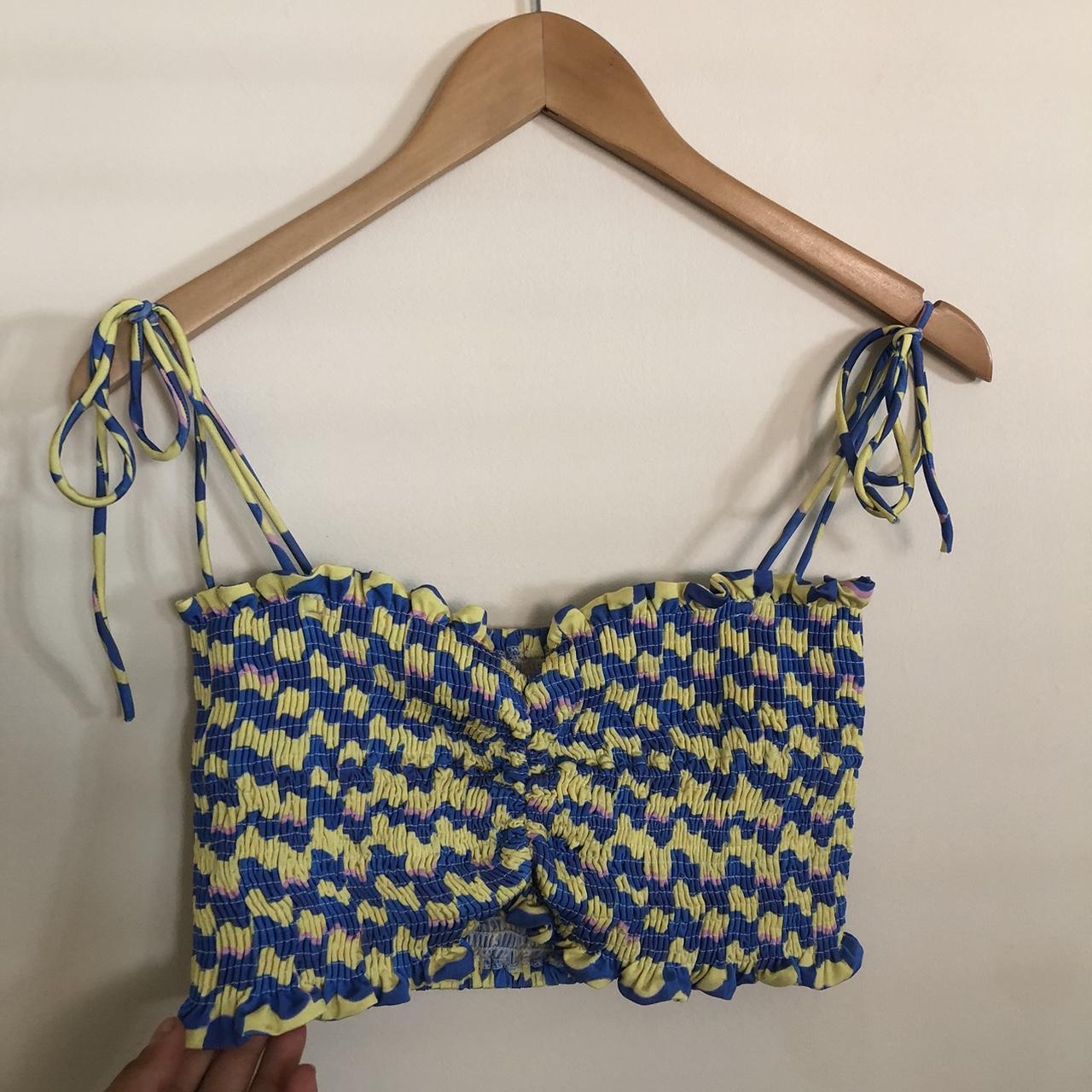 Farm Rio Women's Navy and Yellow Crop-top | Depop