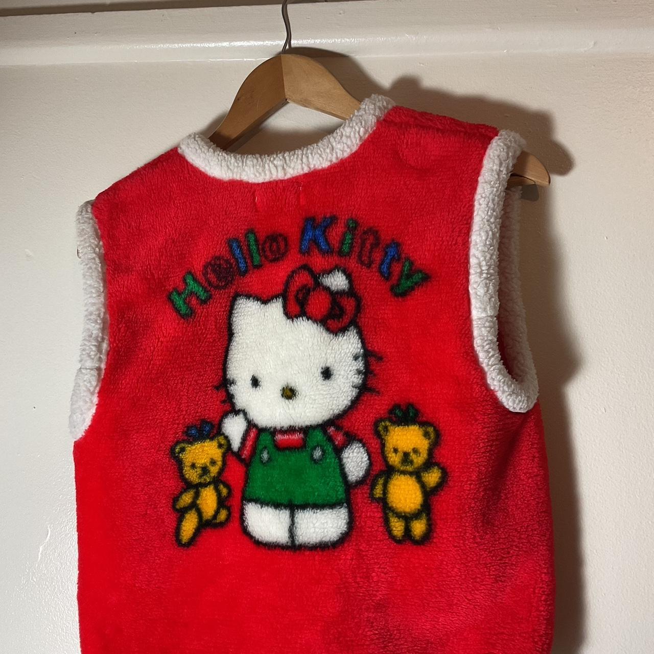 Hello kitty vest - Depop