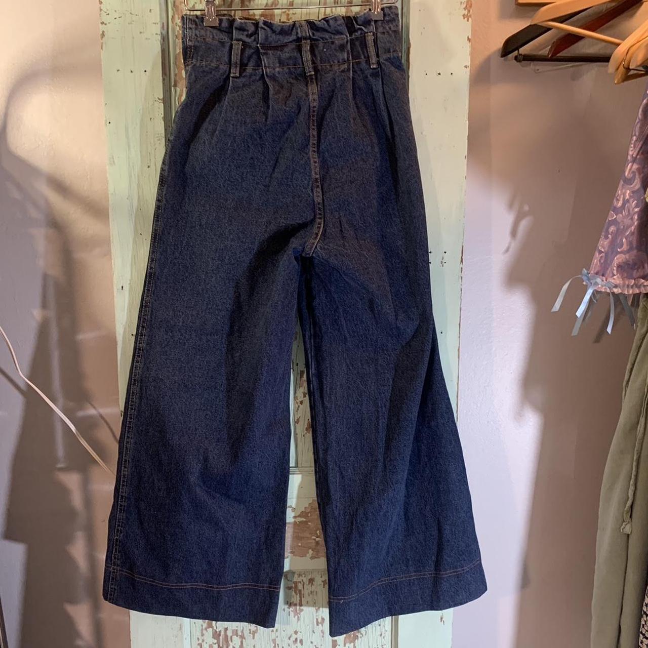 Women’s Lizette Collection paper bag high waisted... - Depop