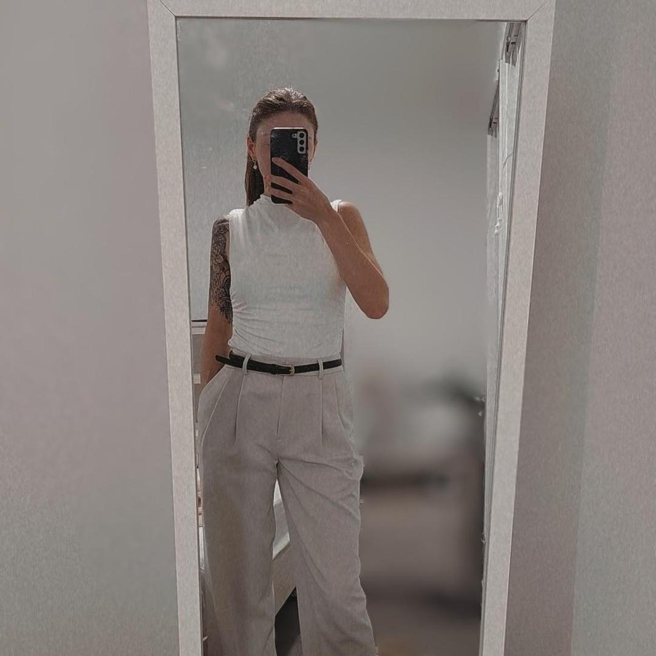 White mockneck top from Dotti, size xxs - Depop