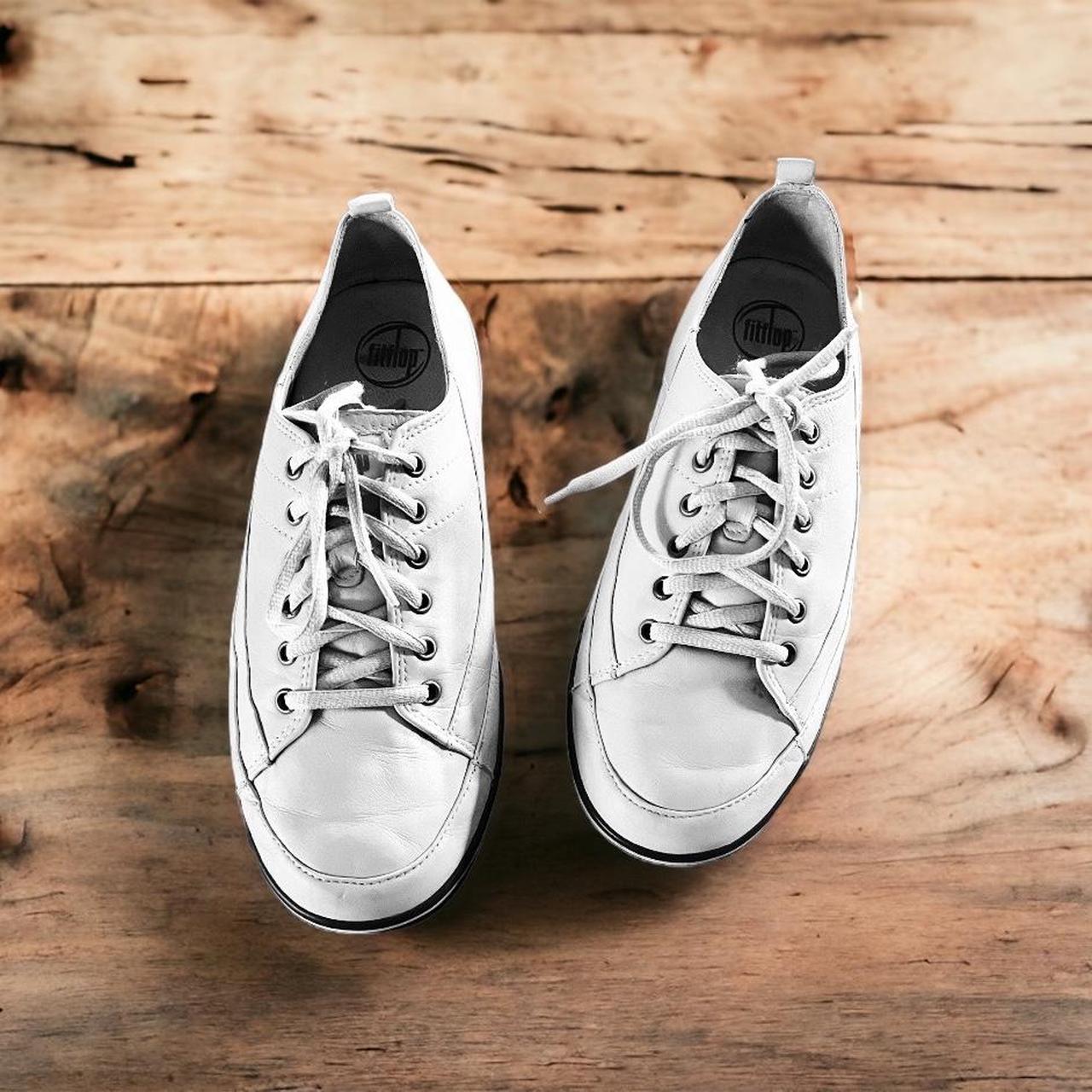 FitFlop Women's White Trainers | Depop