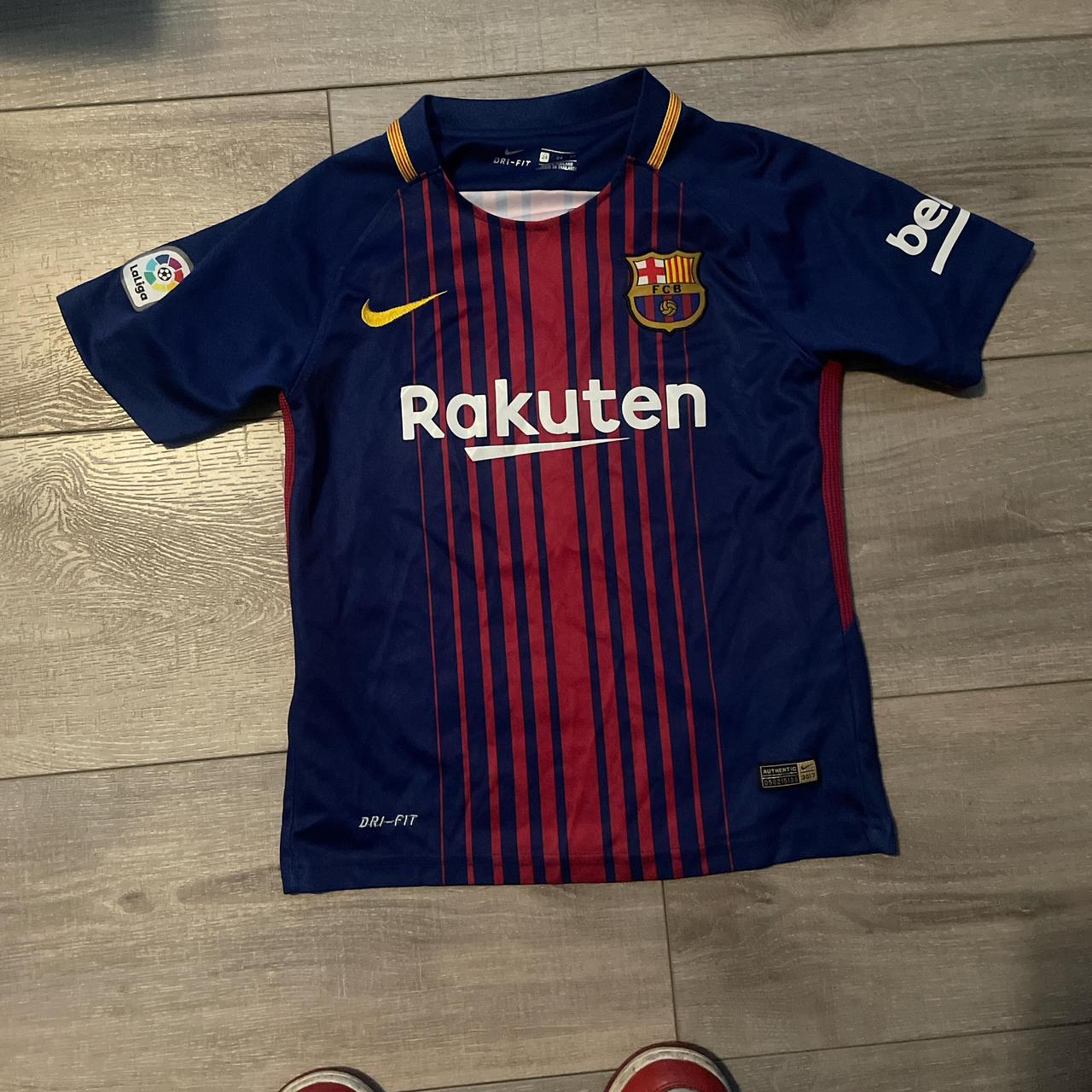 y2k Nike FC Barcelona "Lionel Messi" soccer/futbol... - Depop