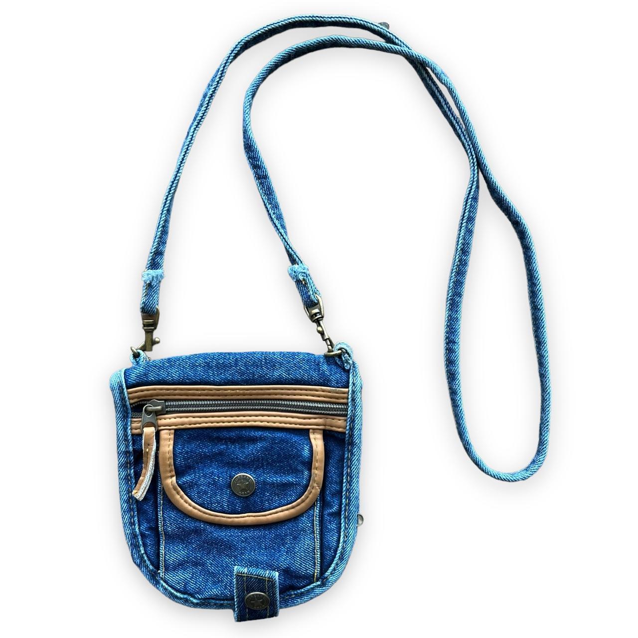 Super Mini Urban Gear Bag This bag is perfect for... - Depop