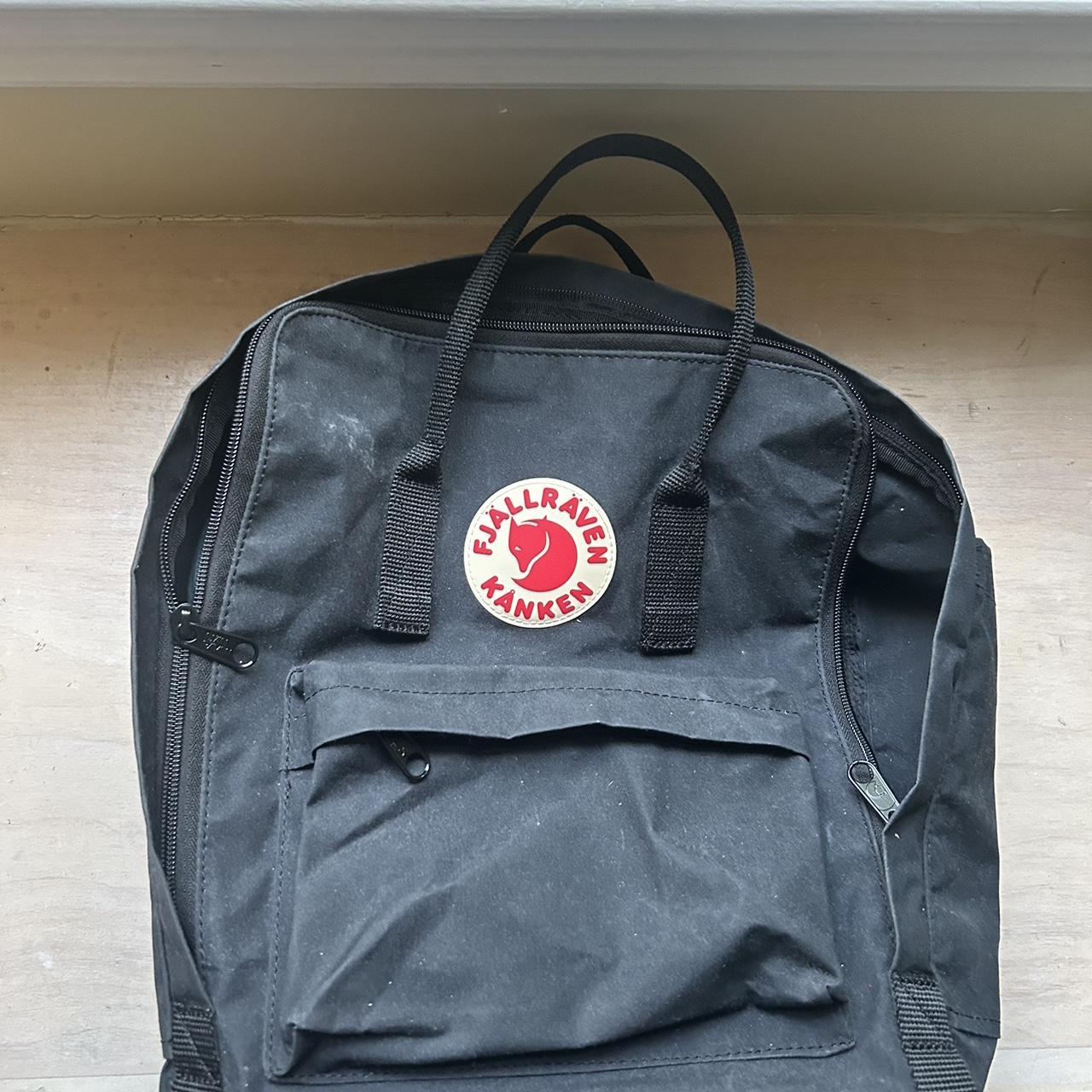 Fjallraven Kanken back pack - black - Depop