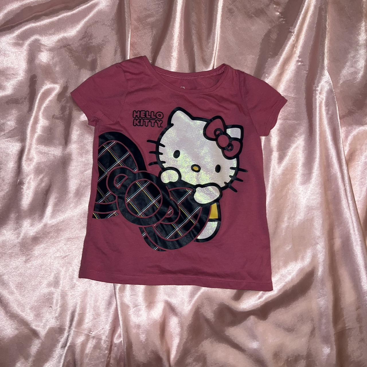adorable early 2000s hello kitty baby tee size:... - Depop