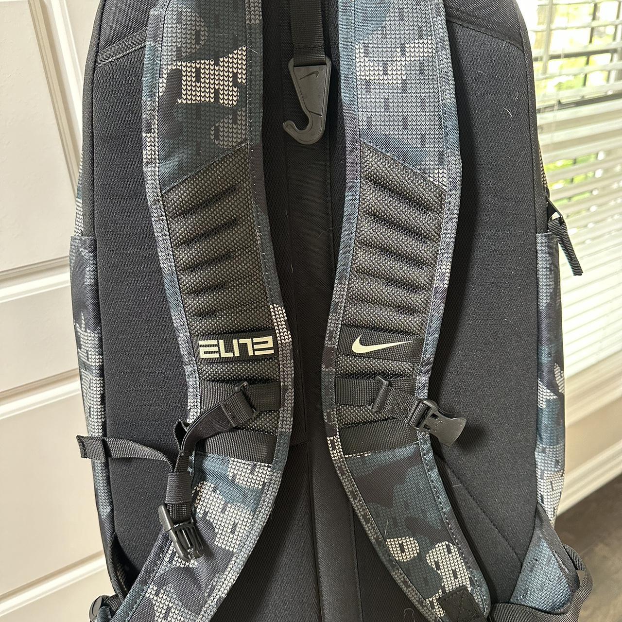 Nike Elite Basketball Bag Camo - Depop