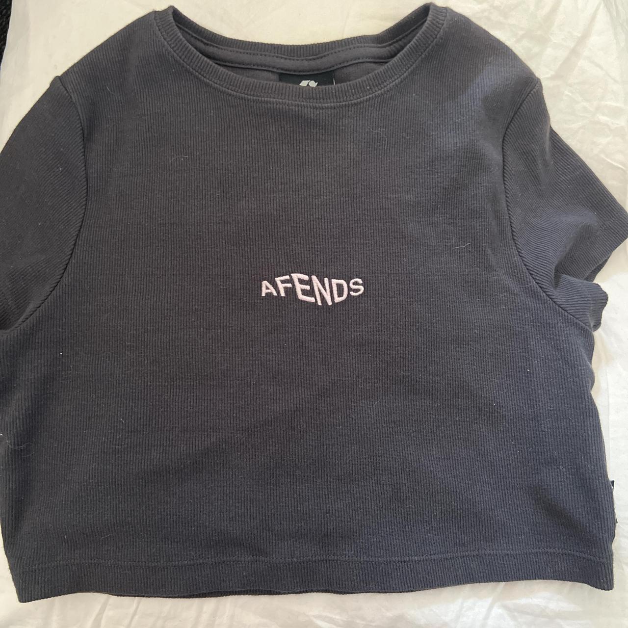 afends crop top. size 6 but stretchy, would fit an 8... - Depop