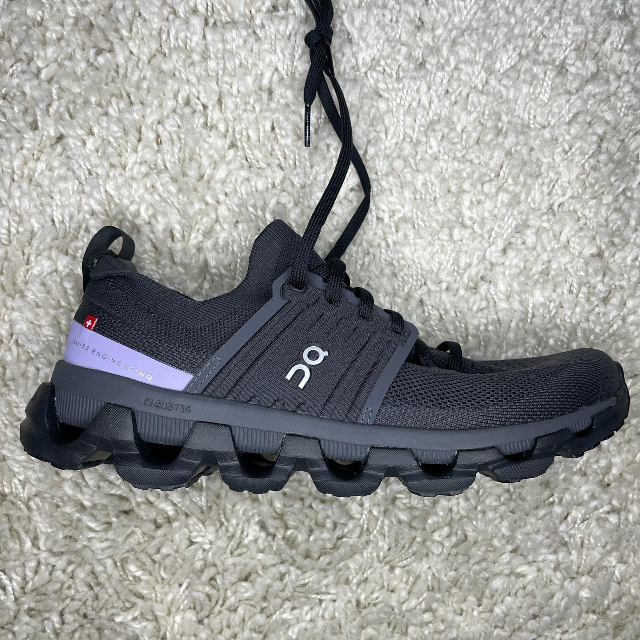 ON Cloudswift 3 trainers in black Size 6.5 - see... - Depop